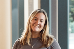 Bella Stusse — Give - RUF