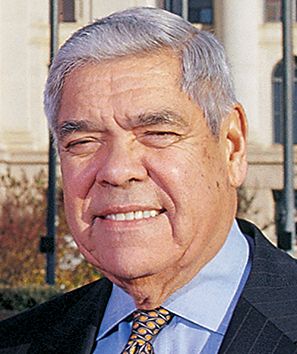 Ambassador Neal McCaleb Scholarship — Chickasaw Foundation